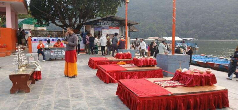 Pokhara: Tal Barahi Temple Evening Aarati Ceremony - Scenic Walk Along Fewa Lake