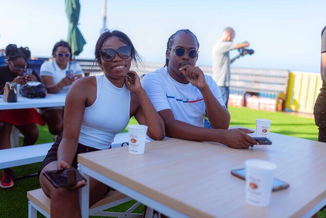 Poko Loko Floating Bar: Island Chill - Transportation and Group Size