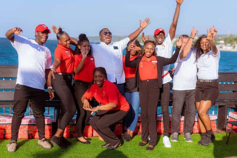 Poko Loko Floating Bar: Sunset Sips Ocho Rios & Falmouth - Who Will Love This?