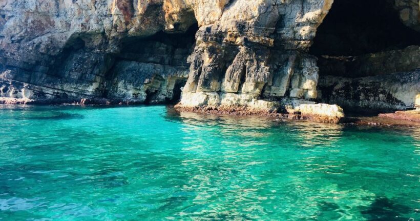 Polignano a Mare: Boat Trip, Swim & Cave with Aperitif - Key Points