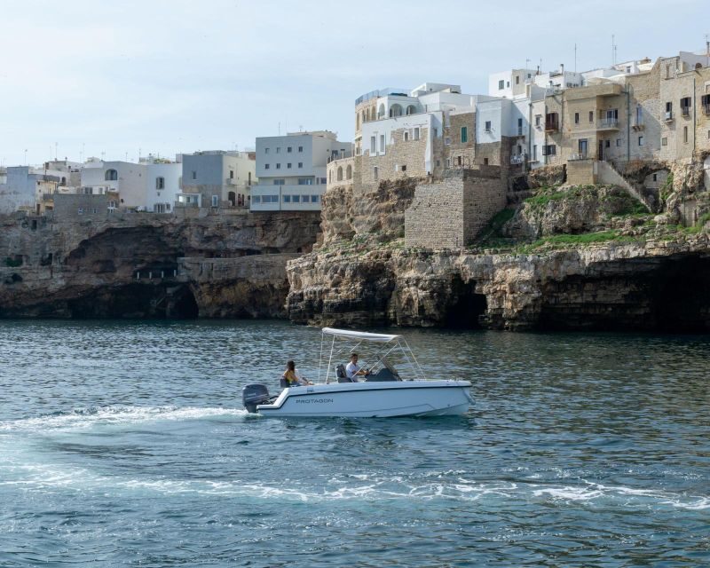 Polignano a Mare Private Tour to the Caves brand new boat - Key Points