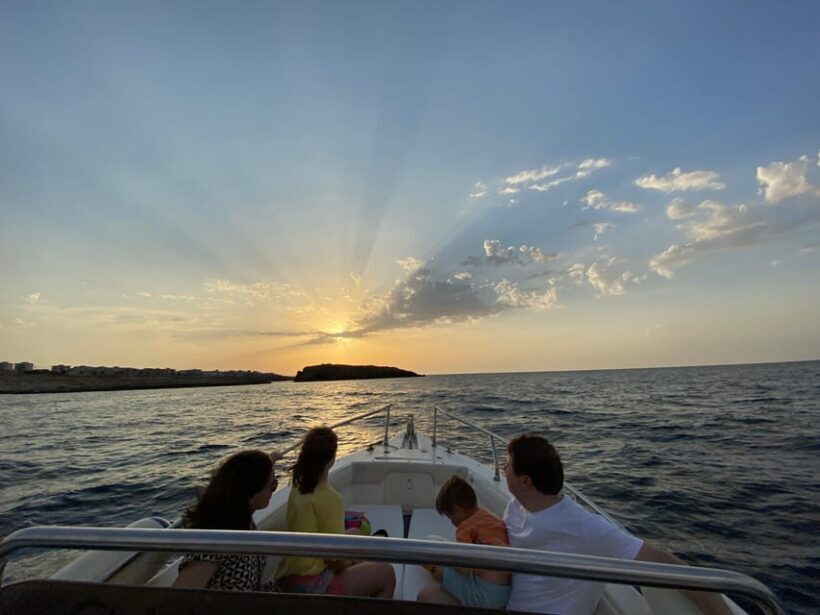 Polignano a Mare: Tour of Barca Tra Grotte with Aperitivo - The Experience in Detail