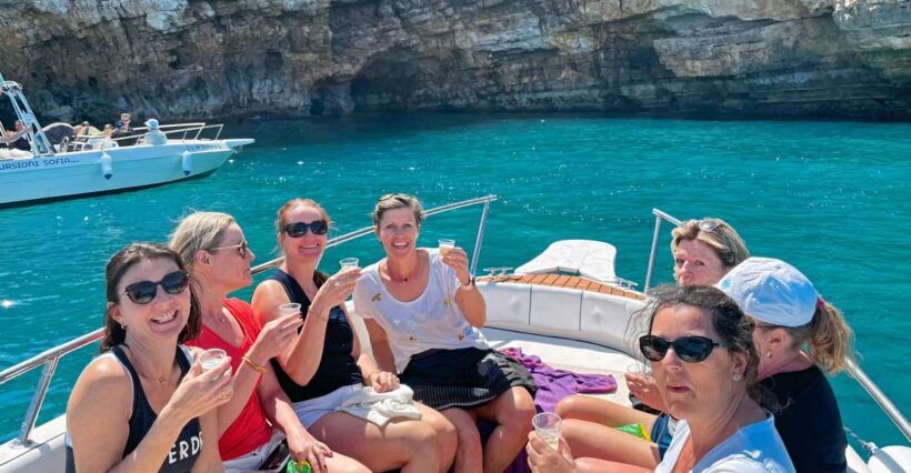 Polignano: PRIVATE boat cruise to the caves with aperitif - Key Points