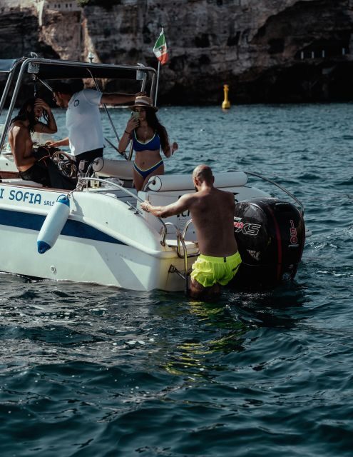 Polignano: PRIVATE boat cruise to the caves with aperitif - Exploring the Itinerary