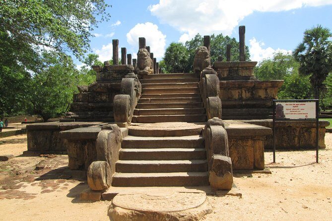 Polonnaruwa Day Tour from Kandy - A Guided Journey into Sri Lanka’s Ancient Capital