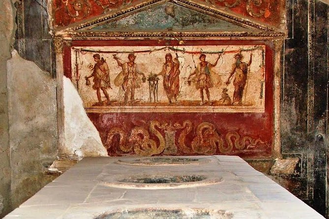 Pompei Skip The Line 2-Hours Guided Tour in English or Italian - Exploring the Ruins of Pompeii