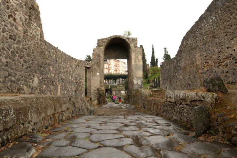 Pompeii 2-Hour Private Tour - The Value of Expert Guidance