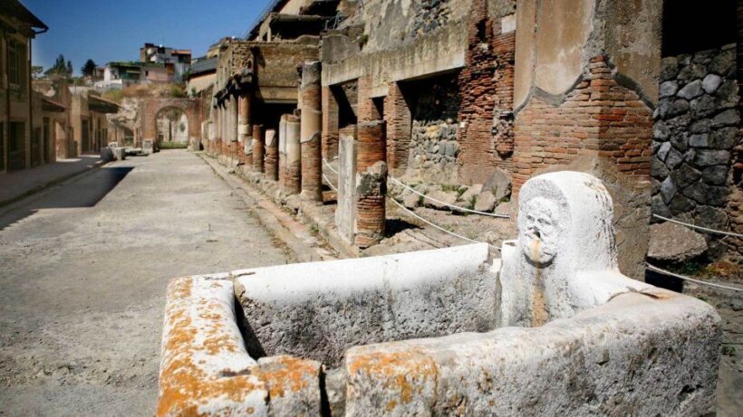 Pompeii: 2-Hour Walking Tour with professional guide - Frequently Asked Questions