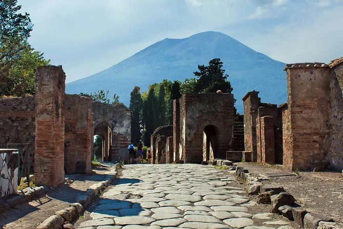 Pompeii: 2-Hour Walking Tour with professional guide - FAQ