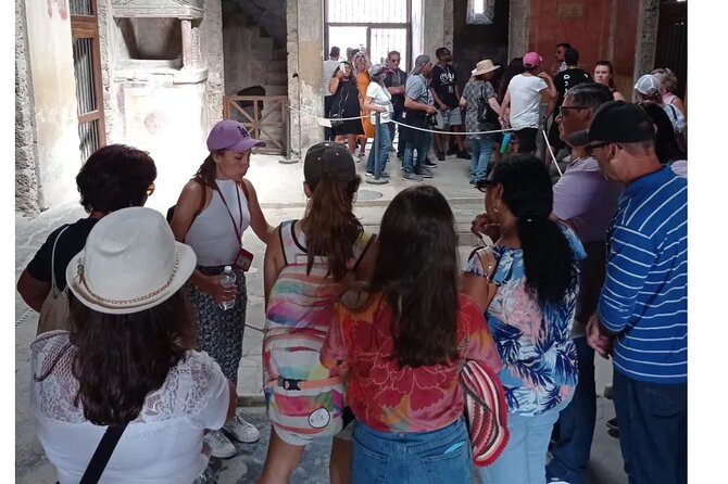 Pompeii 2 Hours Private Guided Tour, a JOURNEY THROUGH the TIME - Exploring the Ruins