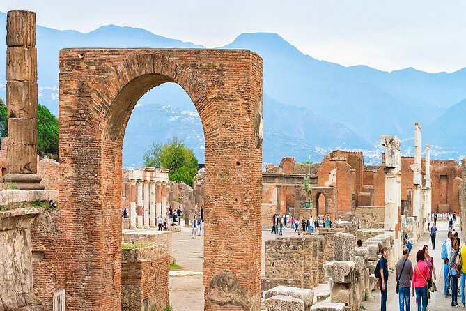 Pompeii Amalfi Coast Private Tour - Exploring Pompeii