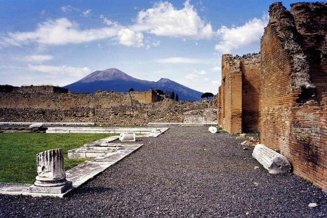 Pompeii & Amalfi Day Trip From Naples - Is This Tour Right for You?
