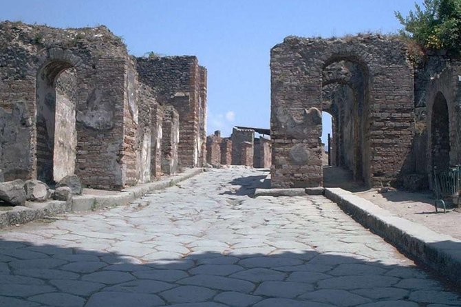 Pompeii ancient charm - FAQs