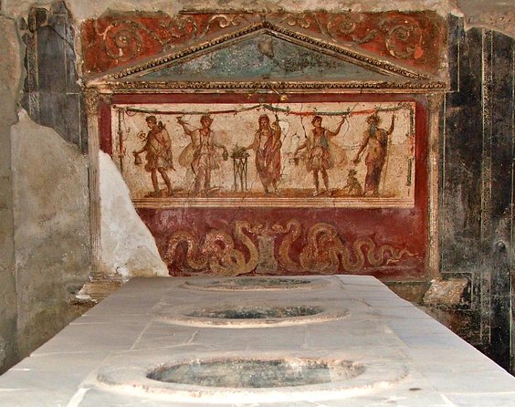 Pompeii and Herculaneum full immersion - Practical Details and Comfort