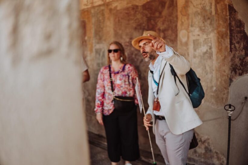 Pompeii and Oplontis: Small Group Tour with an Archaeologist - FAQs