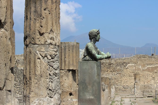 Pompeii and Vesuvius from Naples. Private activity - Who Would Love This Tour?