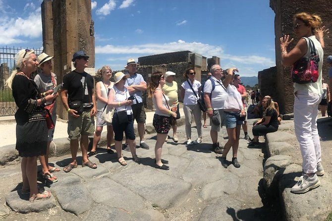 Pompeii and Vesuvius Small Group Tour From Naples With Pizza - Customer Experiences and Feedback
