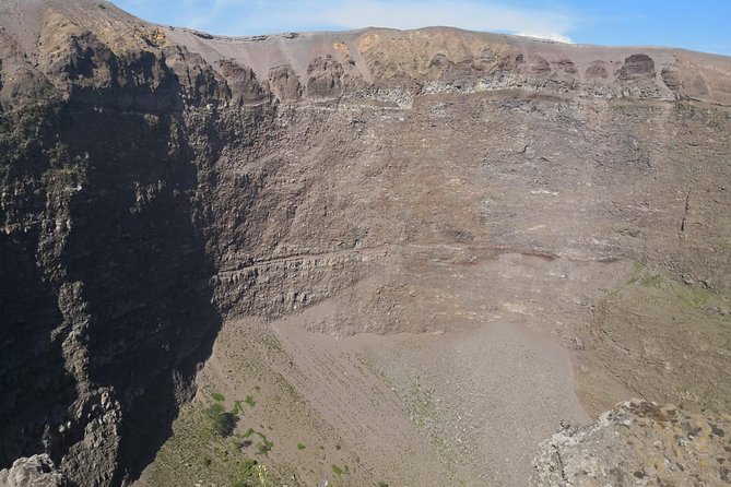 Pompeii and Vesuvius Tour: Lunch, Guide and Transfer Included - Accessibility and Participation