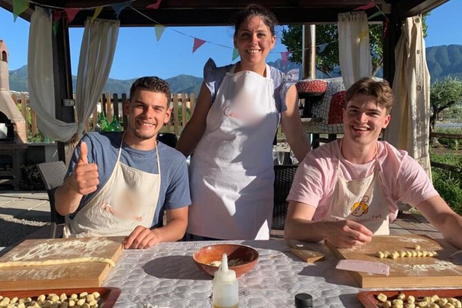 Pompeii Day Tour by Train from Rome with Cooking Class & Lunch - Key Points