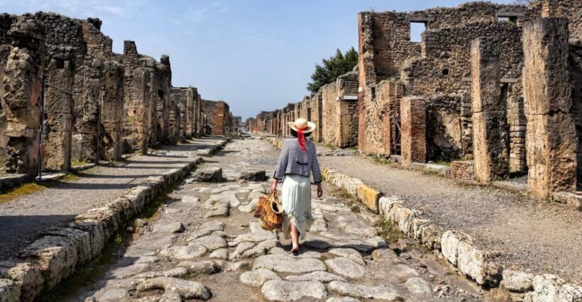 Pompeii from Sorrento: transfer + entry ticket + guided tour - Introduction