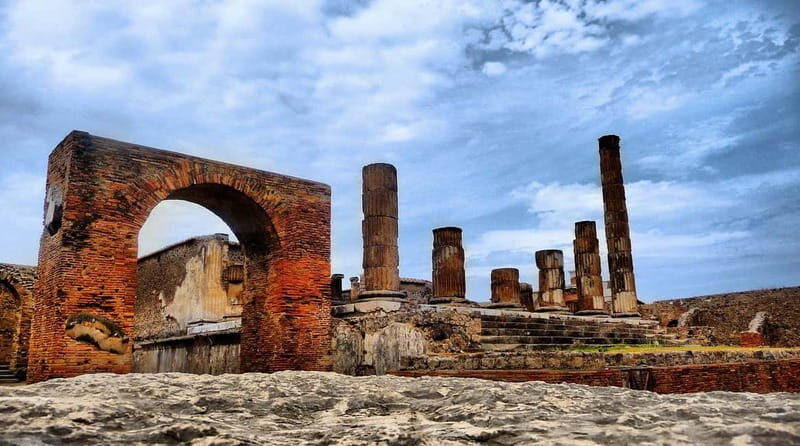 Pompeii: Group Tour with an Archeologist Guide - Final Thoughts