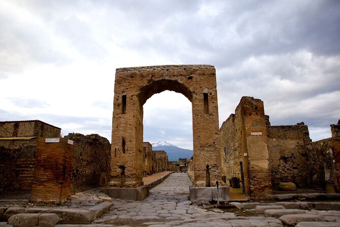 Pompeii Guided Tour From Positano Small Group - Personalized Small Group Experience