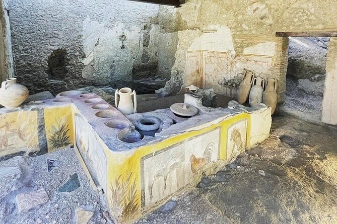 Pompeii half day tour from Naples - What’s Missing?