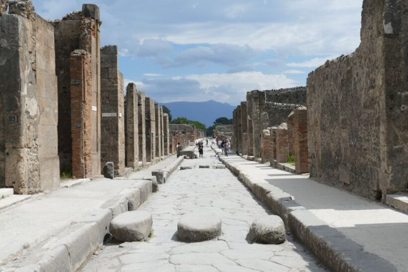 Pompeii half-day tour - Skip the line ticket from Sorrento - FAQ
