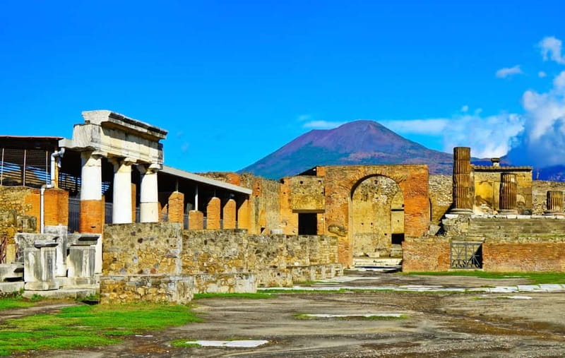 Pompeii & Herculaneum Tour with an archeologist - Who Should Consider This Tour?