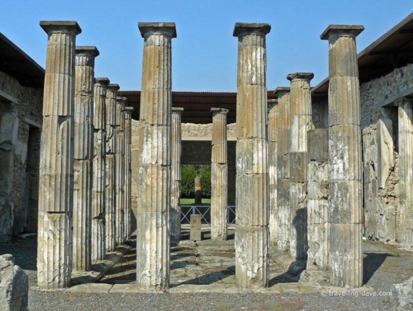 Pompeii: Private 4-Hour Shore Excursion from Naples - The Experience of a Guided Tour in Pompeii