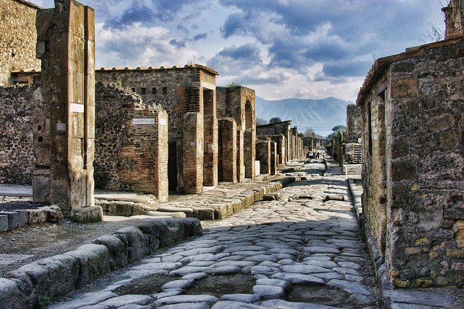 Pompeii Private Tour from Naples - The Value of the Tour