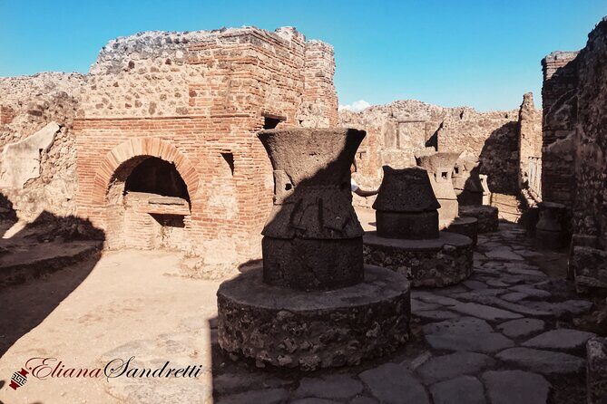 Pompeii Private Tour with an Archaeologist and Skip The Line - FAQ