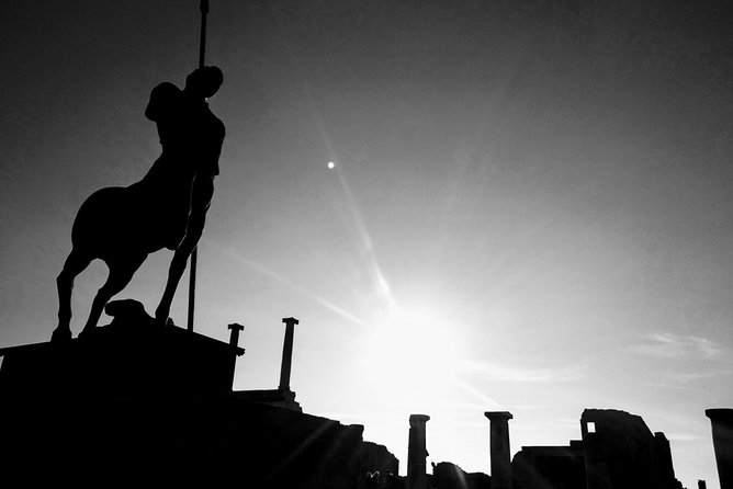 Pompeii ruins - The Sum Up