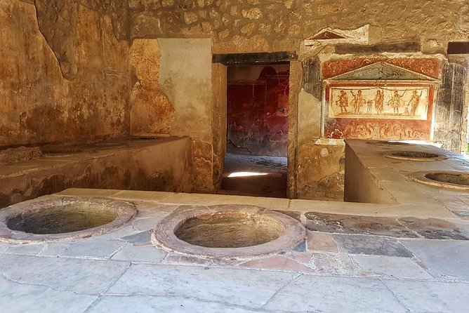 Pompeii Ruins: Day Trip from Naples with skip the line ticket - FAQ