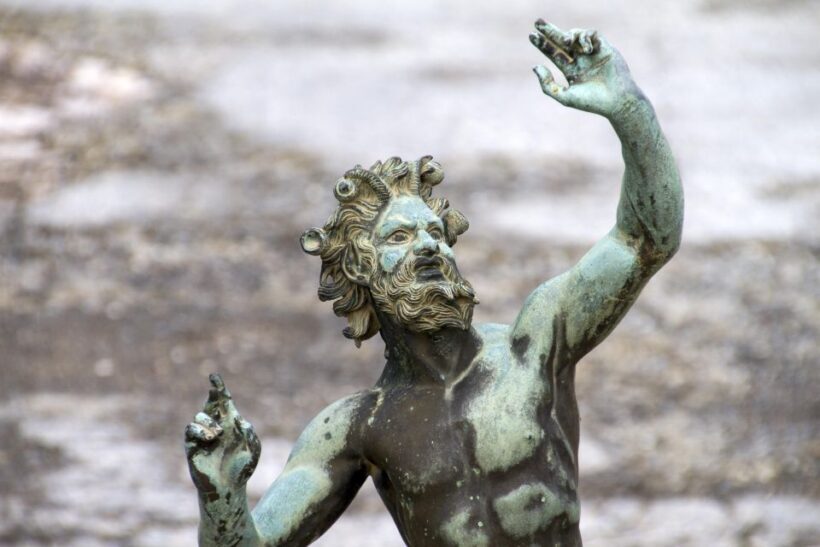 Pompeii Skip the line ticket+transfer from Naples - Who Should Book This Tour?