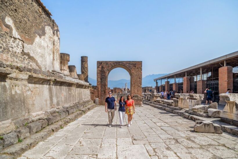 Pompeii: Small Group Tour with an Archaeologist - The Practical Details: What You Need to Know