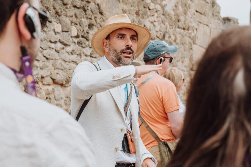 Pompeii small group tour with an Archaeologist for 15 people - Why Choose This Pompeii Small Group Tour?