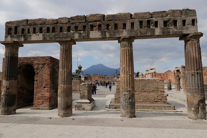 Pompeii, Sorrento and Amalfi Coast (Driver Only/Self Touring) - Exploring Pompeii: Stepping Back in Time
