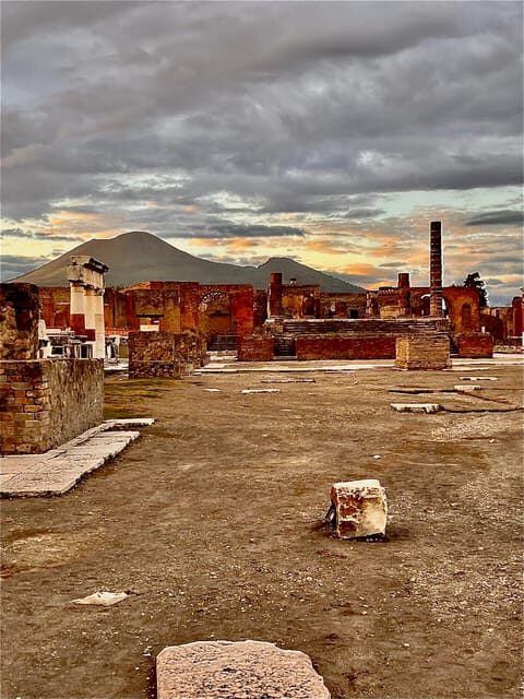 Pompeii sunset Tour: a visit away from the crowds - Exploring Pompeii at Sunset: What Makes This Tour Special