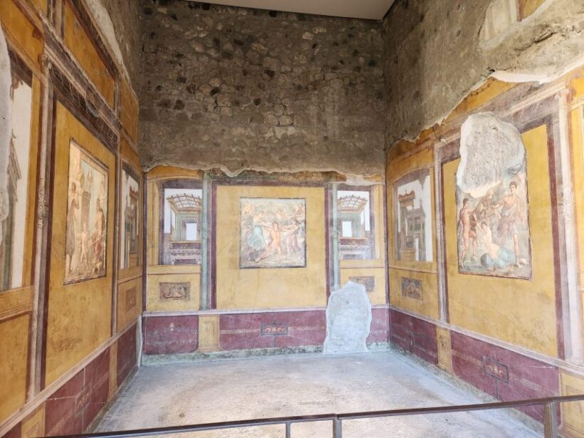 Pompeii tour from Amalfi Coast - Practical Tips for Travelers