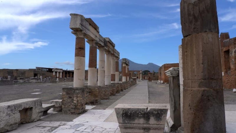 Pompeii: Tour of the Archaeological Excavations and Fresh Pasta Cooking Class - Who Would Enjoy This Tour Most?