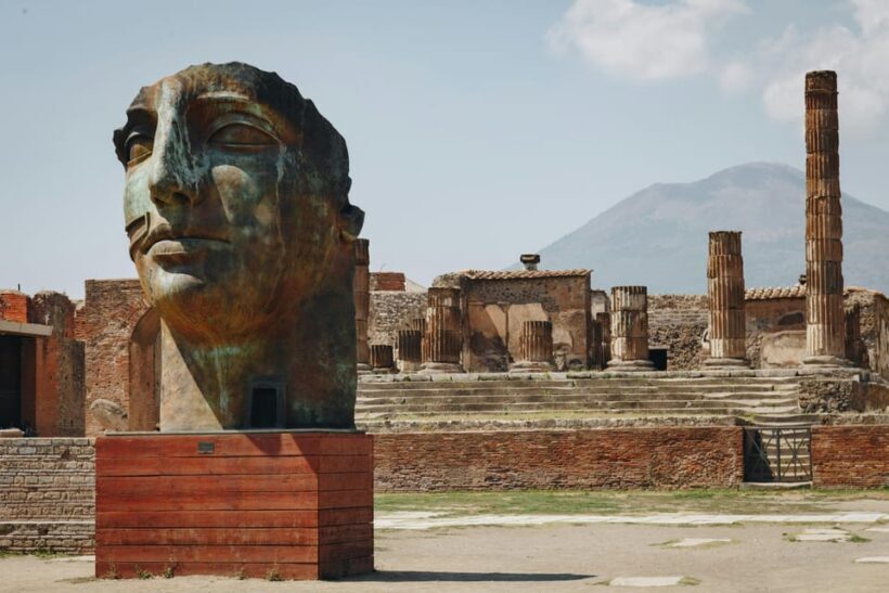 Pompeii & Two Local Wineries from Naples - Key Points