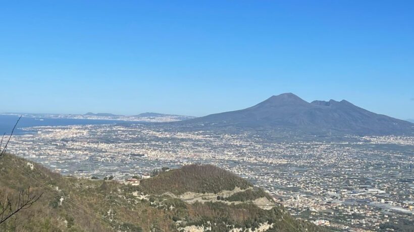 Pompeii-Vesuvius with Lunch from Amalfi Coast All inclusive - What Makes This Tour Stand Out