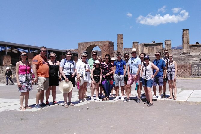 Pompeii: Walking Tour With 3D Glasses and With Entrance Ticket - Positive Feedback