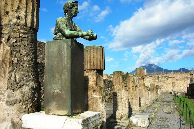 Pompeii Walking tour with Guide and ticket - Frequently Asked Questions