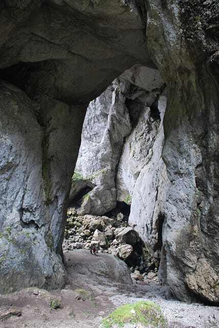 Ponor Fortress:1 day tour visit the greatest Romanian cave - Who Will Love This Tour?