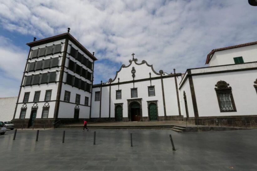 Ponta Delgada Half-Day City Tour - The Sum Up