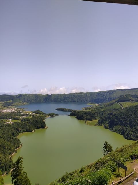Ponta Delgada: Sete Cidades & Lagoa do Fogo Tour with Lunch - Exploring the Landscape of São Miguel
