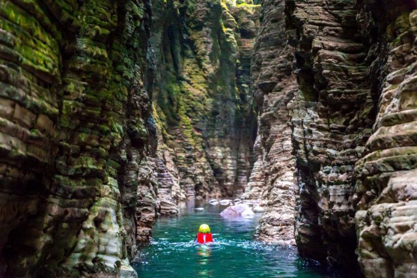 Pontremoli: Stretti di Giaredo Canyoning Tour - Pontremoli: Stretti di Giaredo Canyoning Tour — A Fresh Take on Tuscany’s Natural Charms