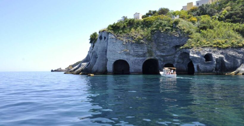 Ponza Island 5-Hour Boat Tour - Key Points